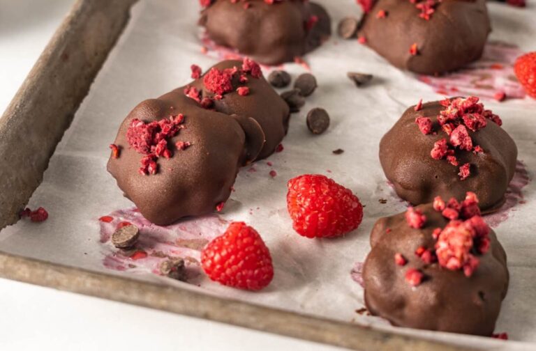 Healthy Chocolate Toffee (no sugar) - Neutral Eating