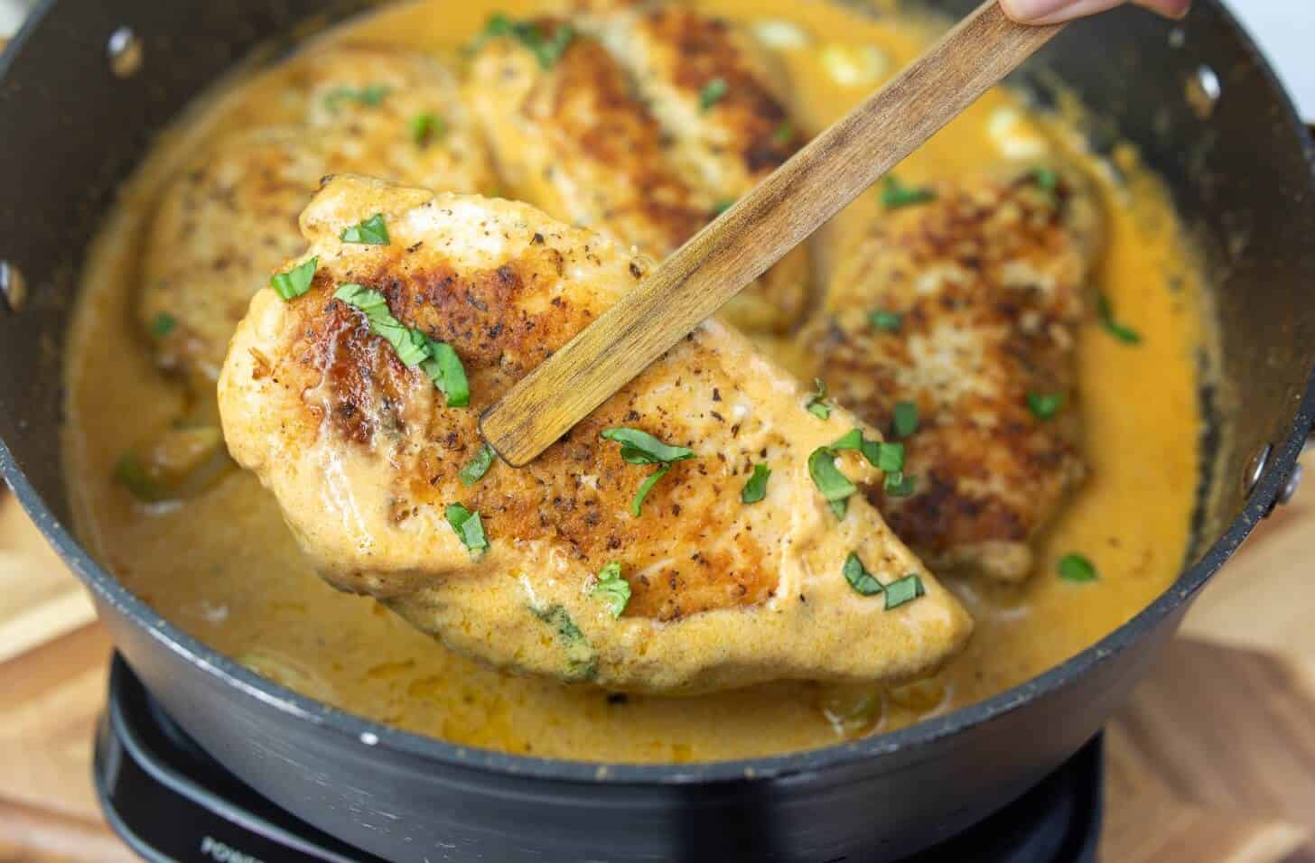 Creamy Garlic Chicken - Neutral Eating